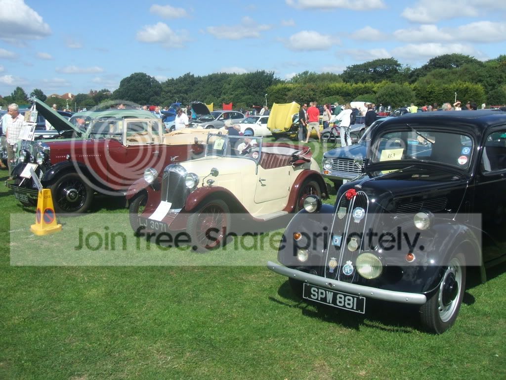 Local show | Retro Rides