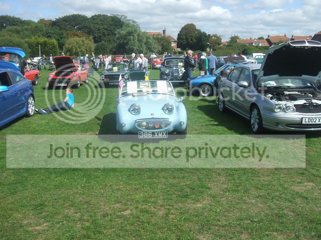 Local show | Retro Rides