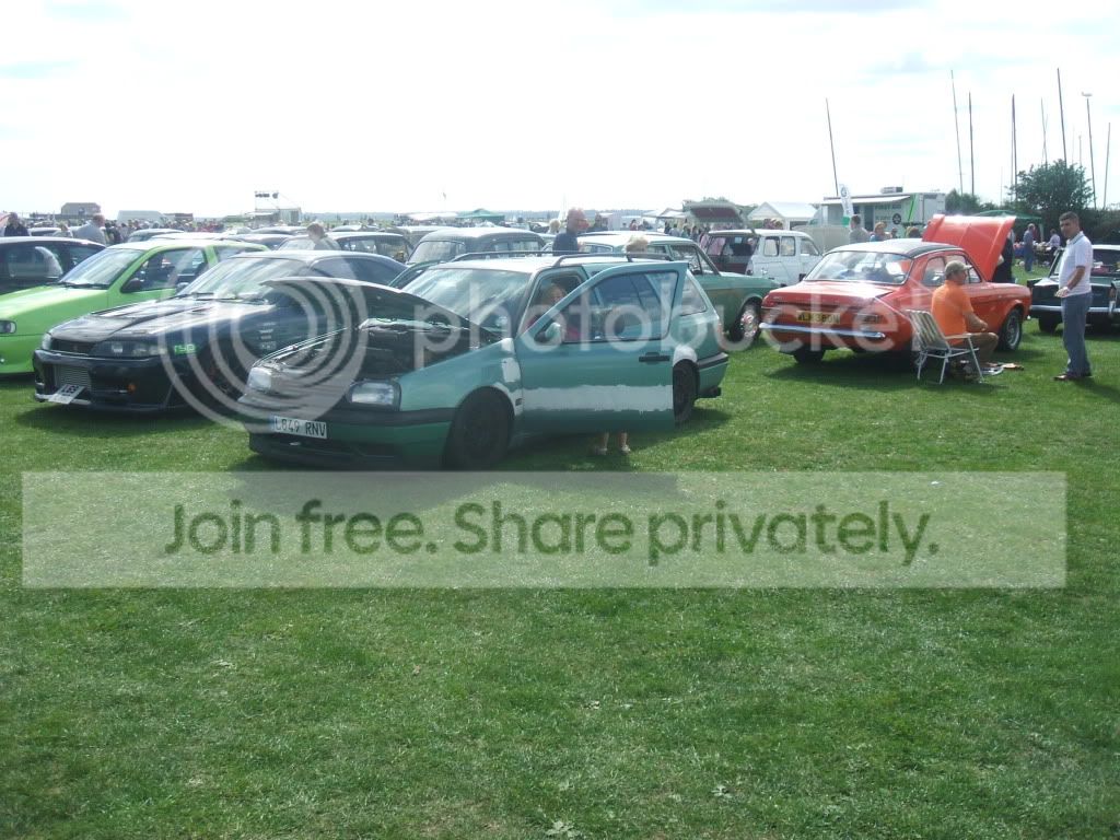Local show | Retro Rides
